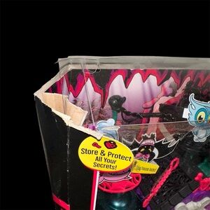 monster high | Toys | Monster High Secret Creepers Crypt Pet Electric ...